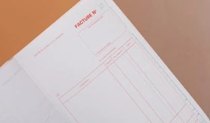 Facture de location saisonnière : notice et modèle